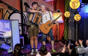 Die Besenreisser - The Clansman – Pub